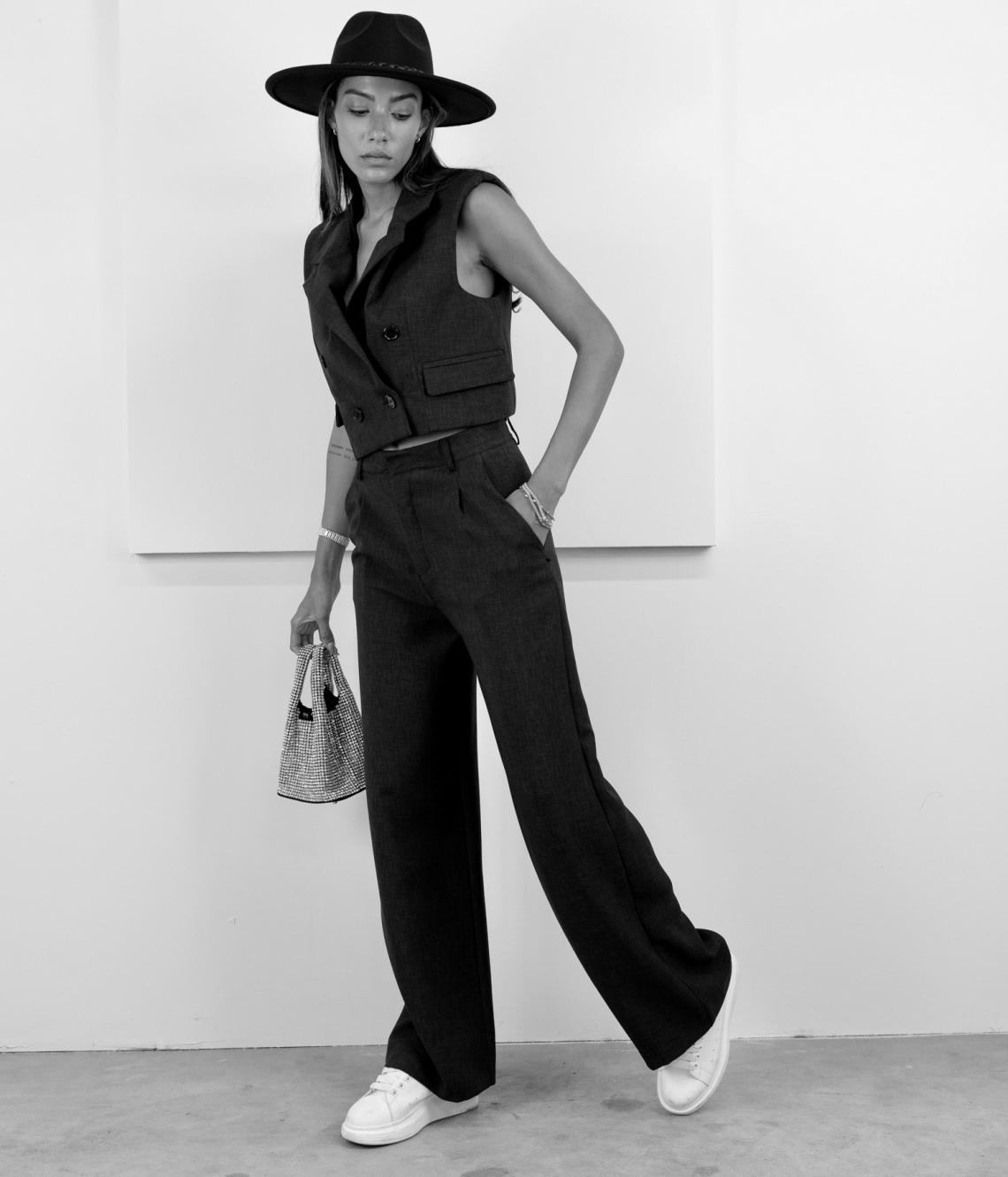 ANNYWEAR by Anna Penello